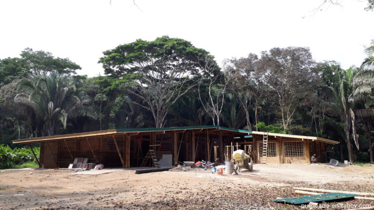 The first sustainable, bamboo school!